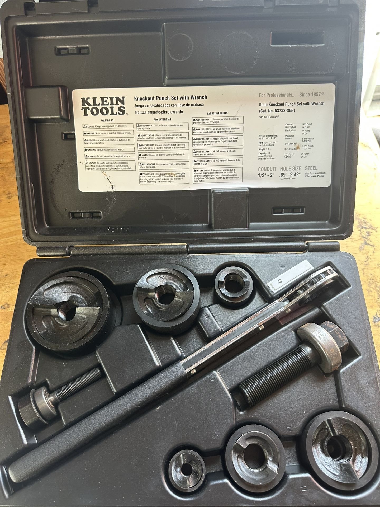 Klein Knockout Punch Set With Wrench for Sale in La Costa, CA - OfferUp