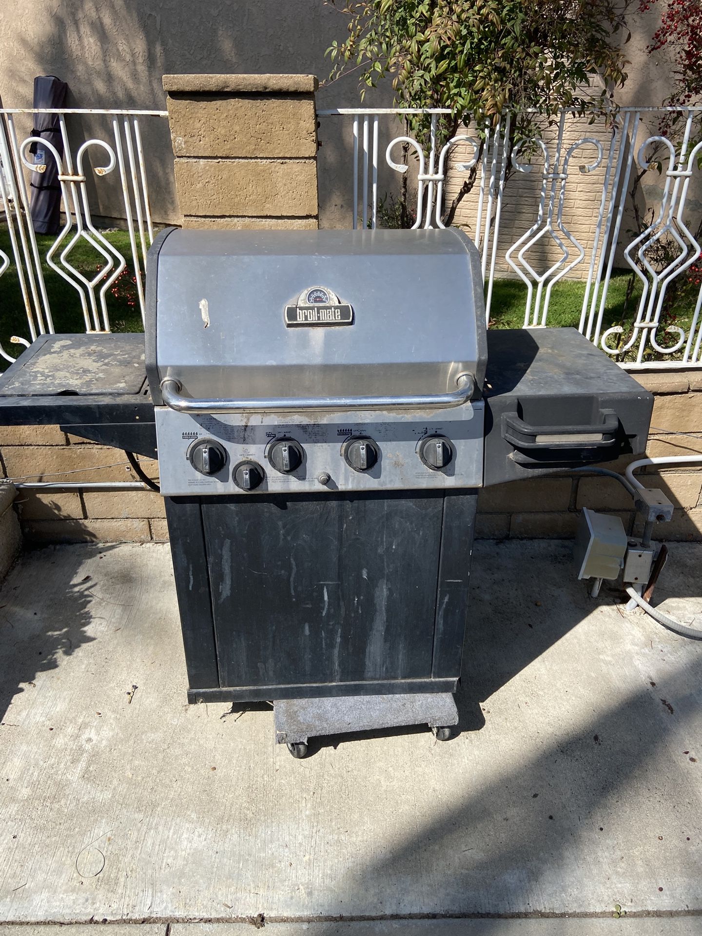 Broil Mate Barbecue Grill for Sale in La Mirada, CA - OfferUp