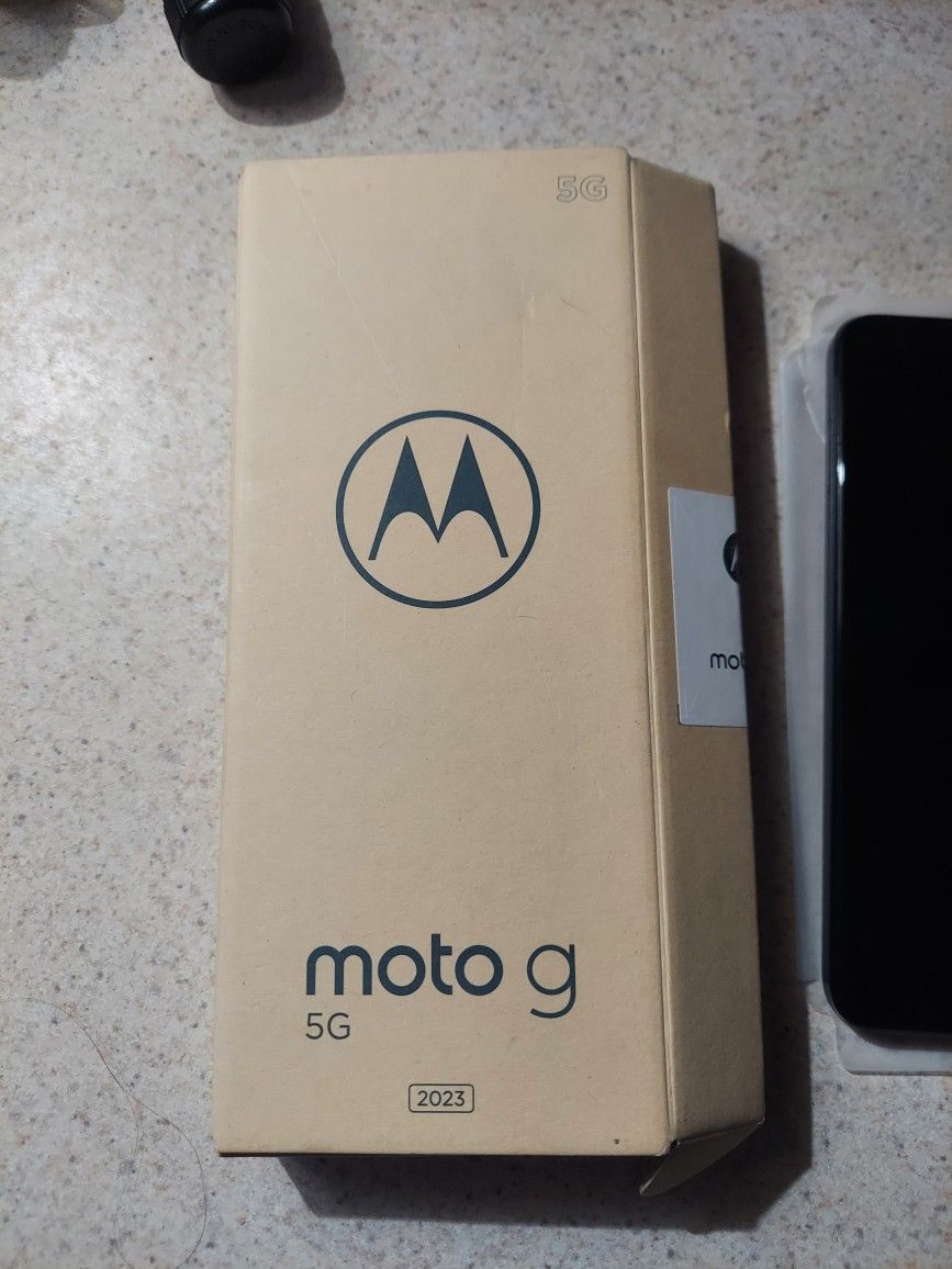 Motorola G cell phone unlocked for Sale in Santa Ana, CA - OfferUp