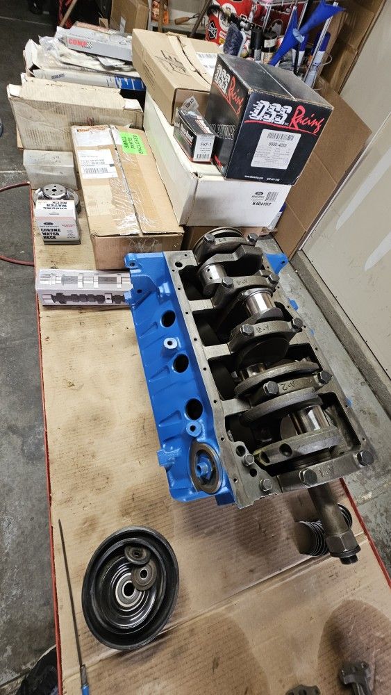 351w Engine for Sale in Riverside County, CA - OfferUp