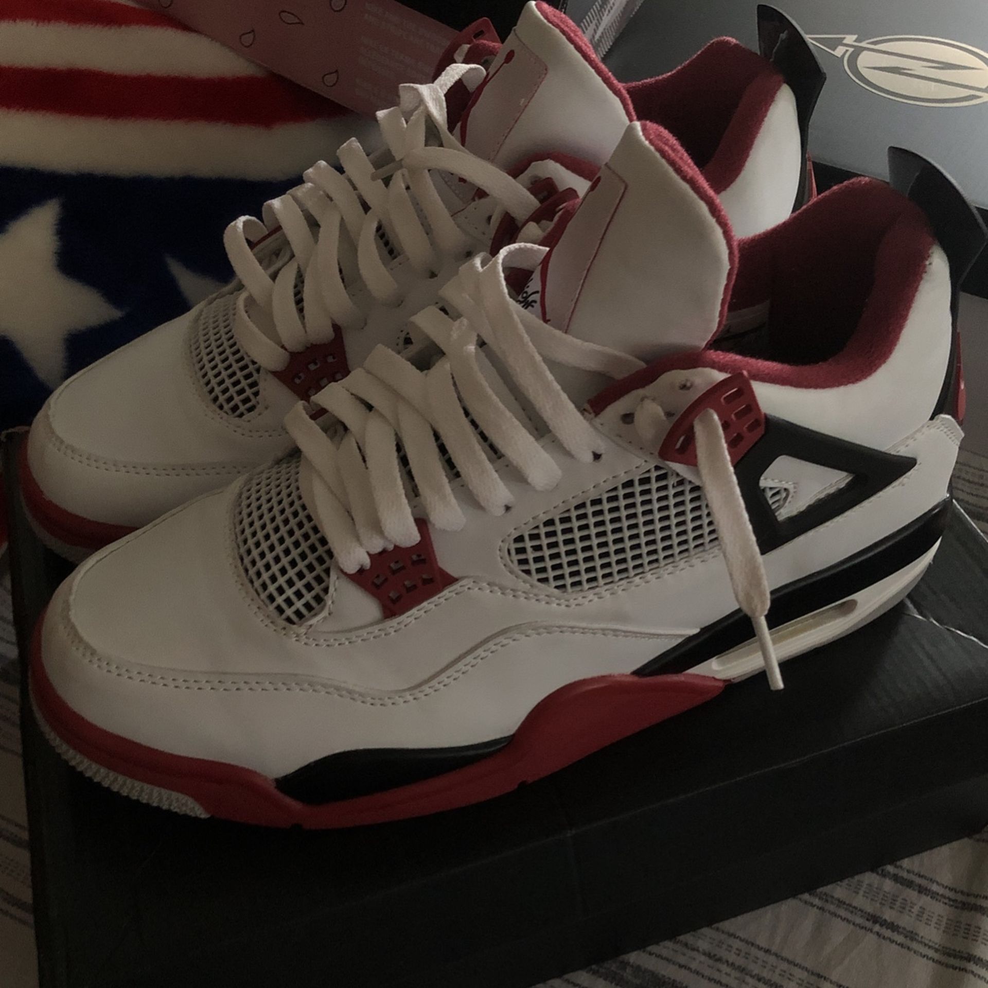 Fire Red 4s R3ps for Sale in Los Angeles, CA - OfferUp