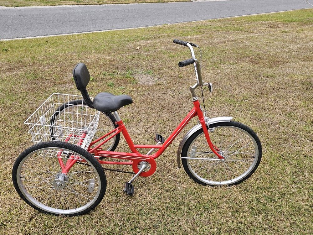 24 Inch MIAMI SUN ADULT TRICYCLE for Sale in Lakeland, FL - OfferUp