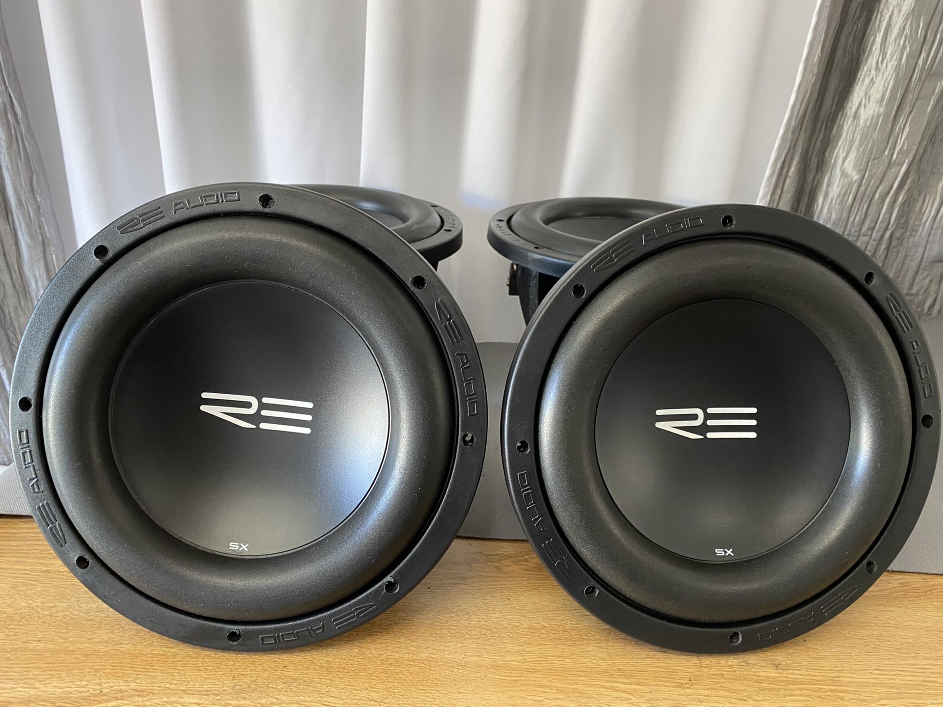 RE Audio SXX 10 inch competition D2 subs Rockford kicker Fosgate ...