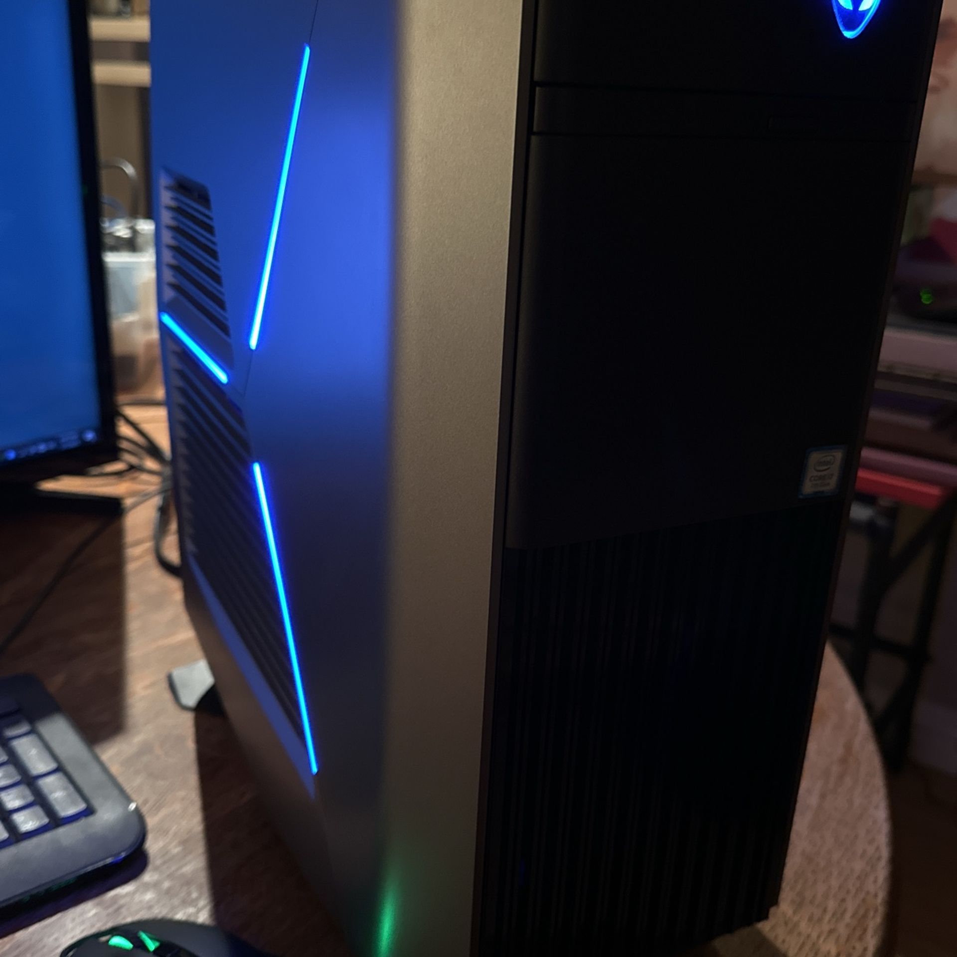 i7 Alienware Gaming Computer for Sale in San Marcos, CA - OfferUp