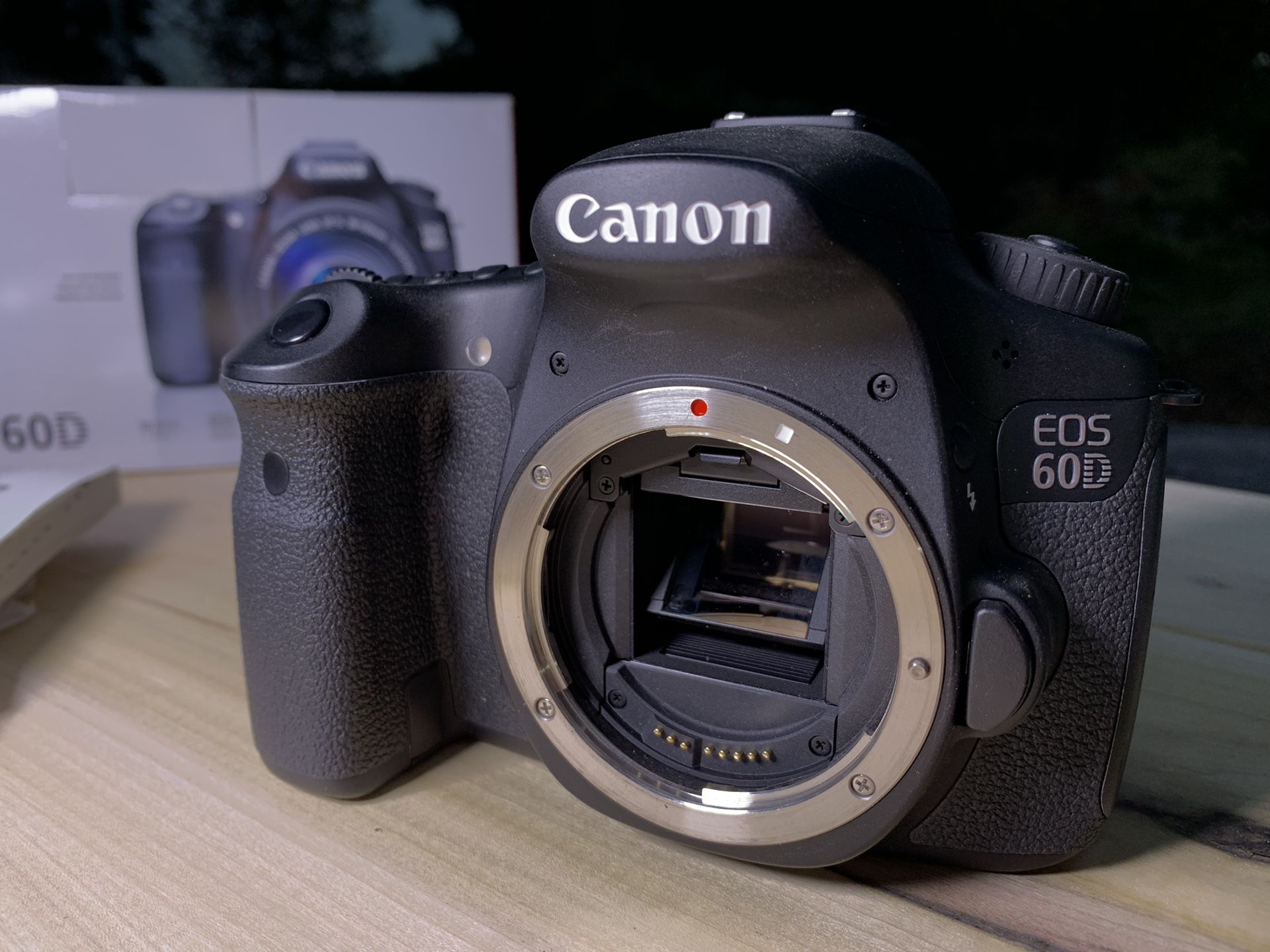 Canon 60D + 2 lenses for Sale in Bothell, WA - OfferUp