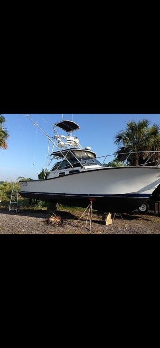 Rampage 31 Twin Volvo Diesel Boat for Sale in Medley, FL - OfferUp