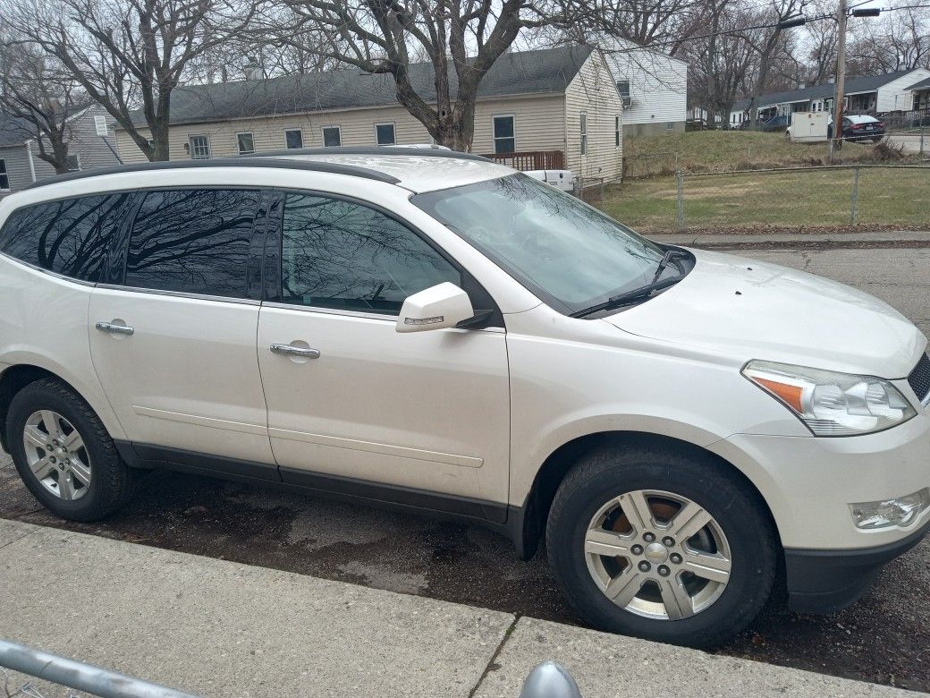 2011 Chevrolet Traverse for Sale in Dayton, OH - OfferUp