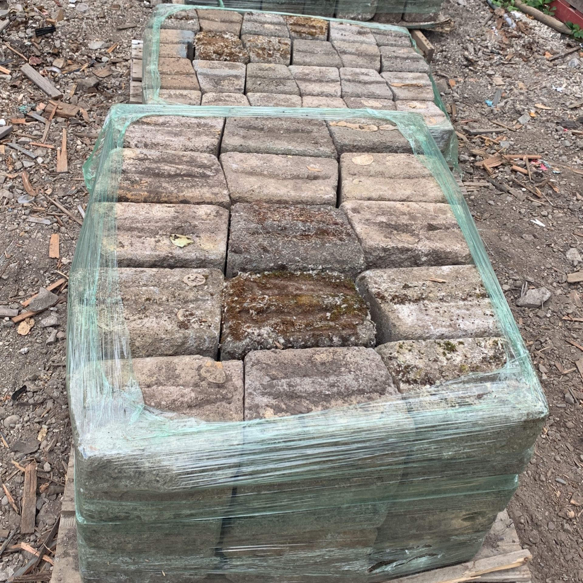 Blocks “roman Stack” PENDING for Sale in Kent, WA - OfferUp