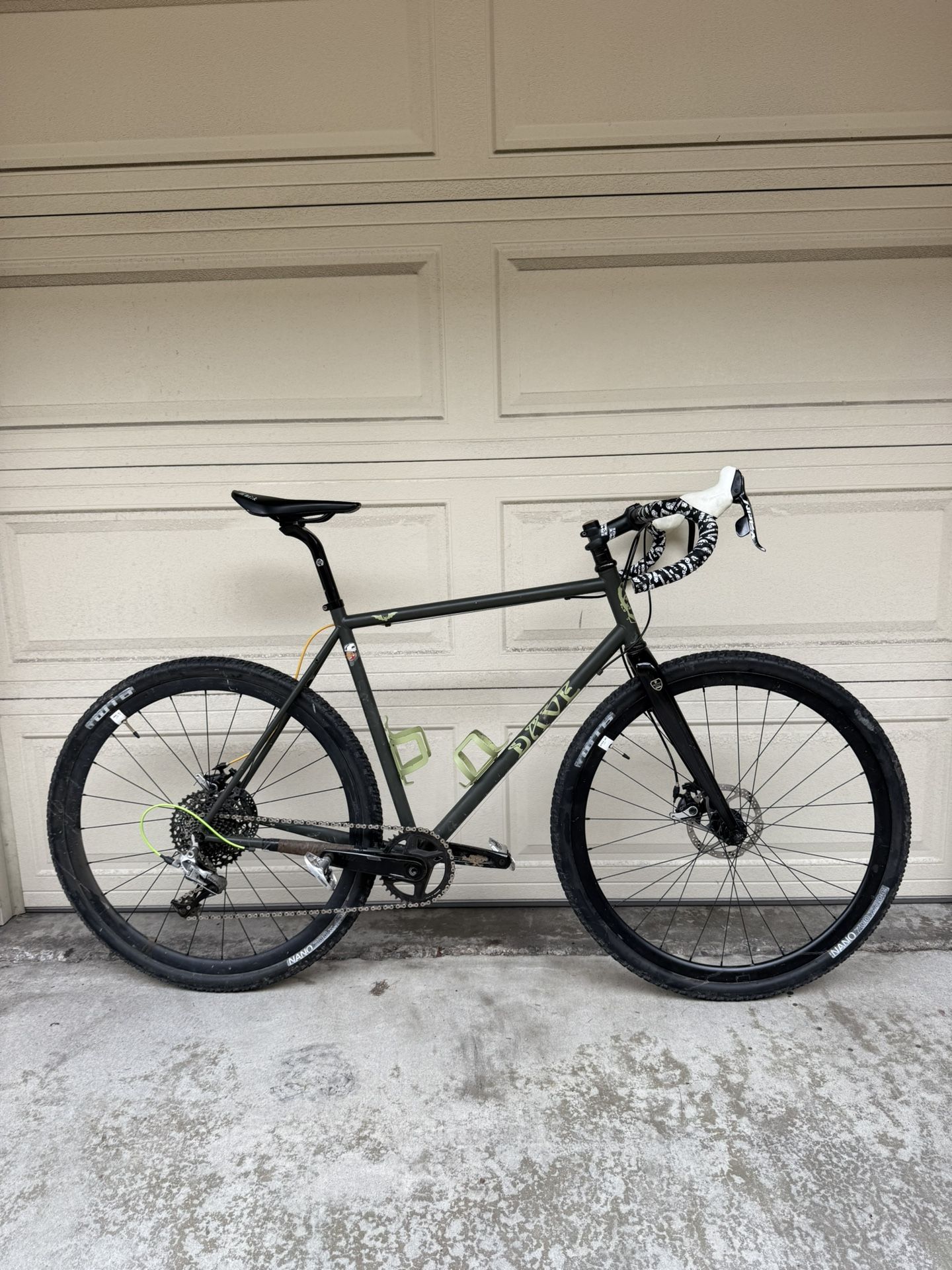Engine 11 Nomad Gravel Bike 58cm for Sale in Long Beach, CA - OfferUp