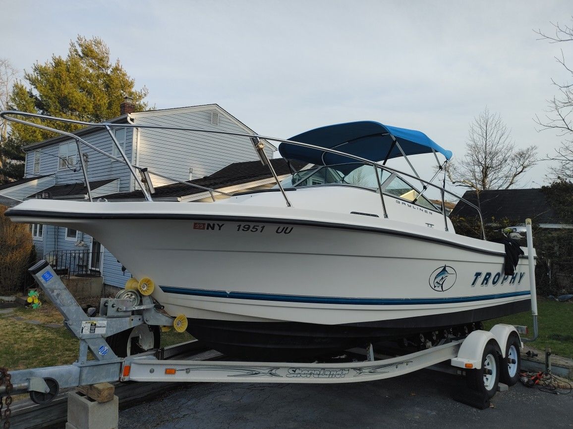1999 Bayliner Trophy Walk Around Cuddy Cabin Fishing Boat for Sale in ...