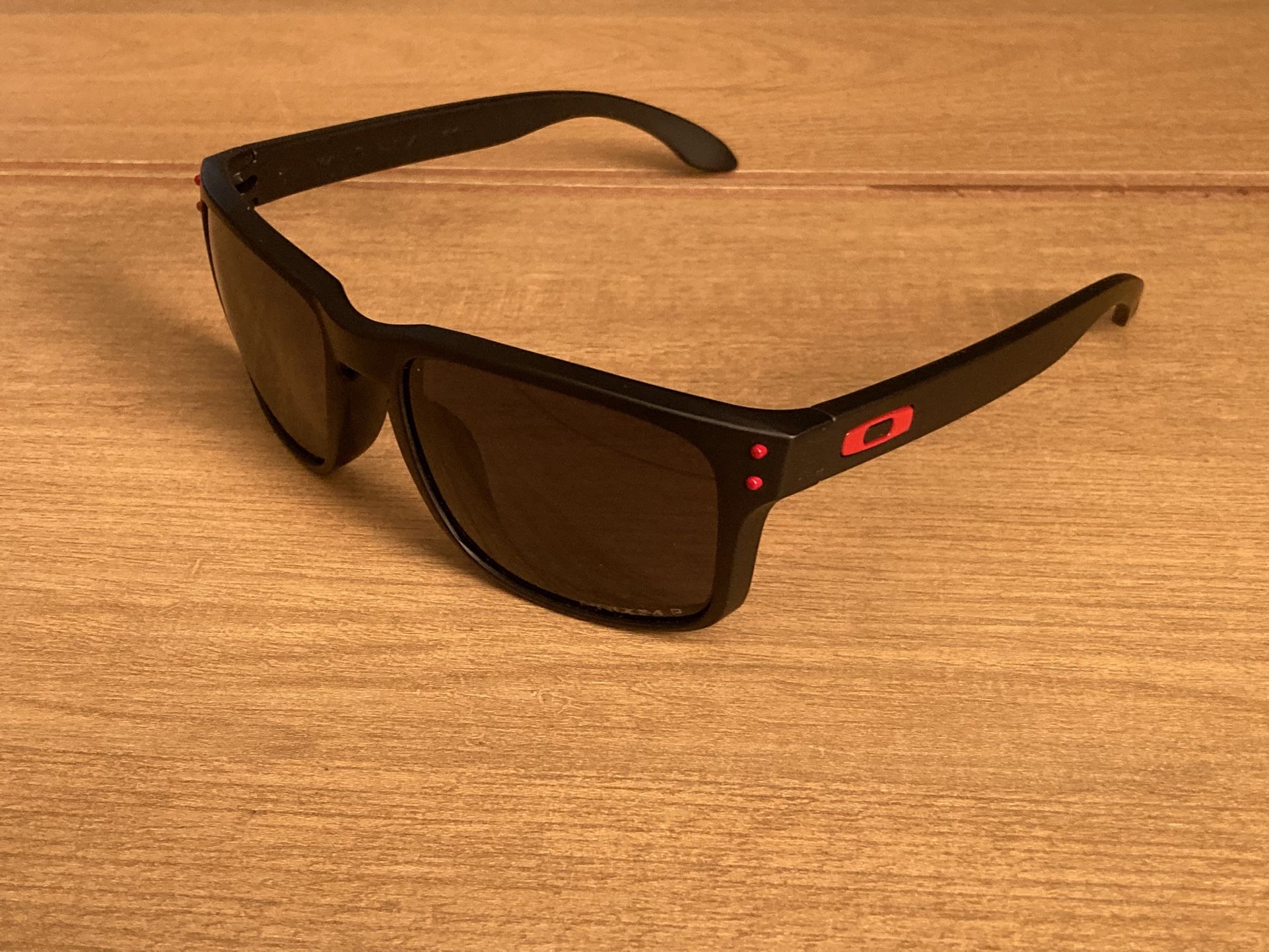 Oakley Sunglasses for Sale in Houston, TX - OfferUp