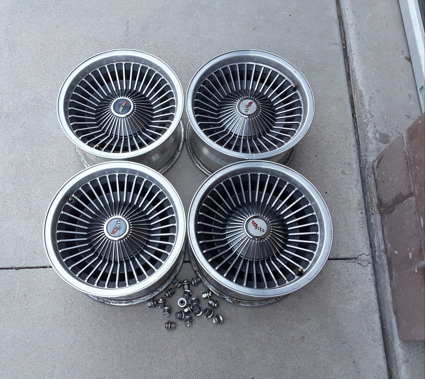 Rare Chevy Corvette 1982 Collector Edition 15" x 8" wheels rims ...