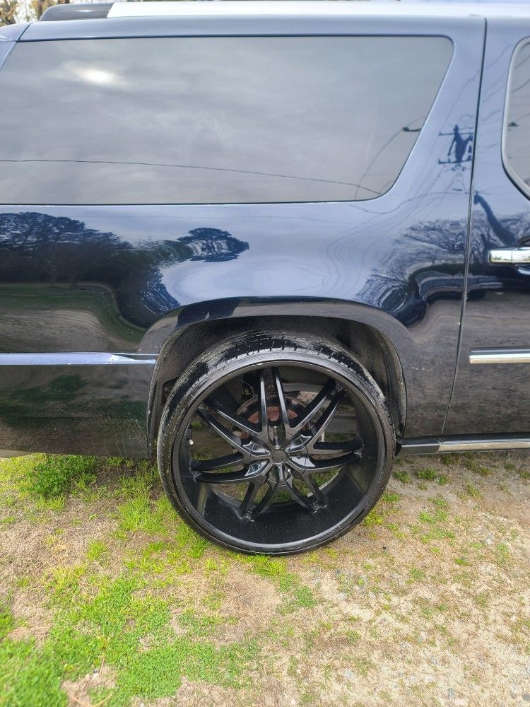 28 Inch Wheels for Sale in Castalia, NC - OfferUp
