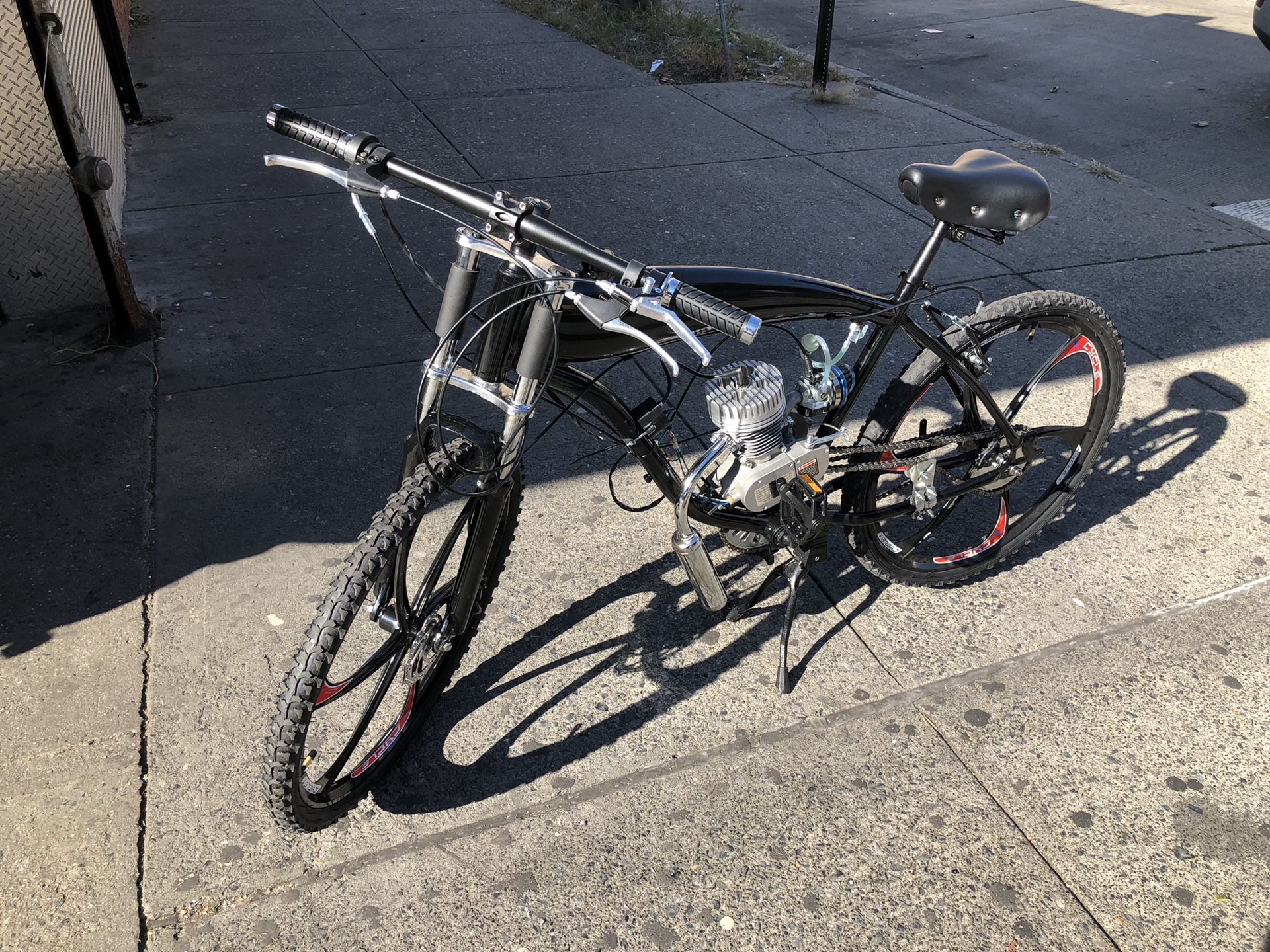 motorized bicycle high performance 80cc for Sale in The Bronx, NY - OfferUp