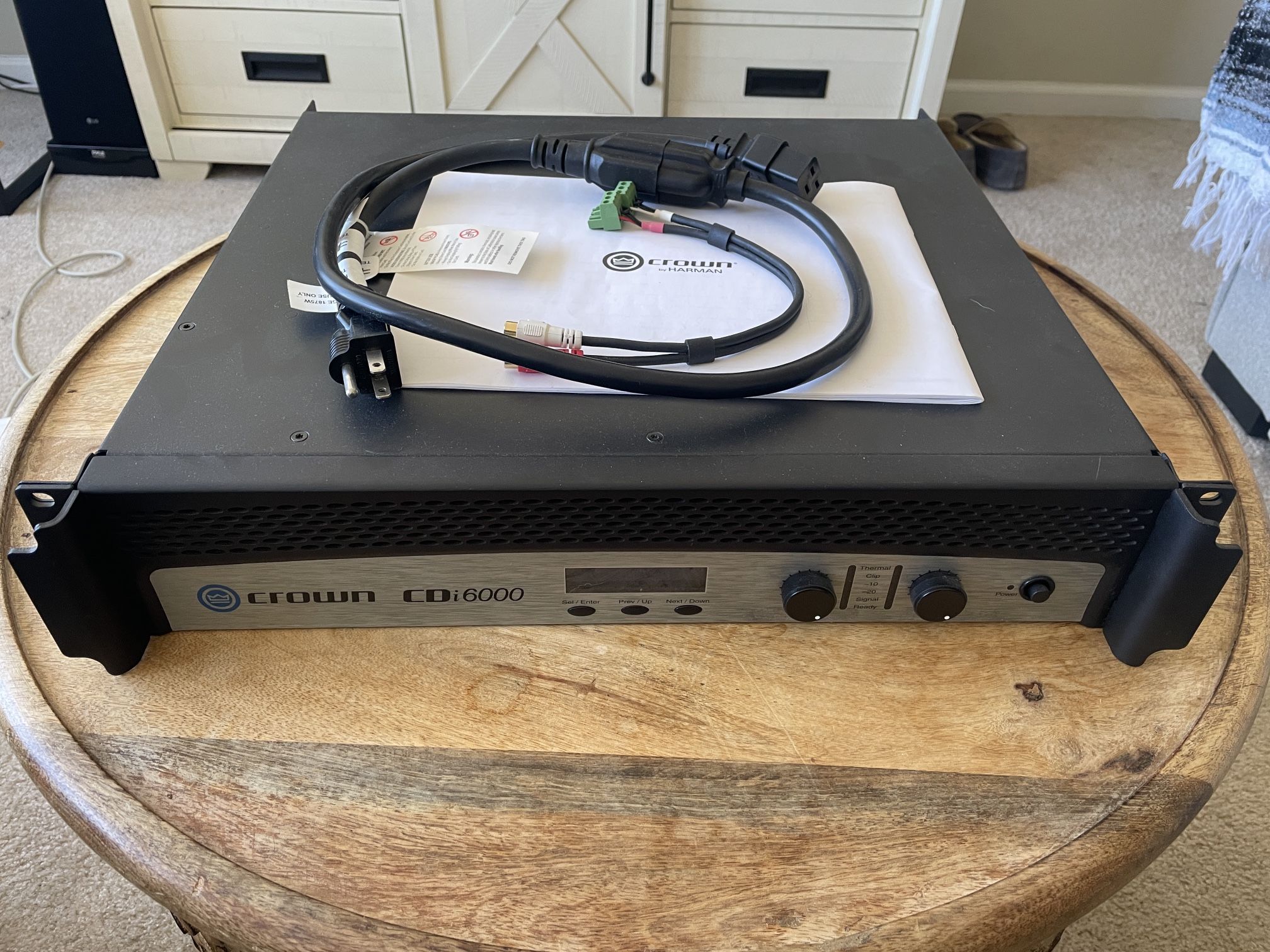 Crown CDi 6000 2-Channel 2100 watt 70v amplifier for Sale in Glen Ridge ...