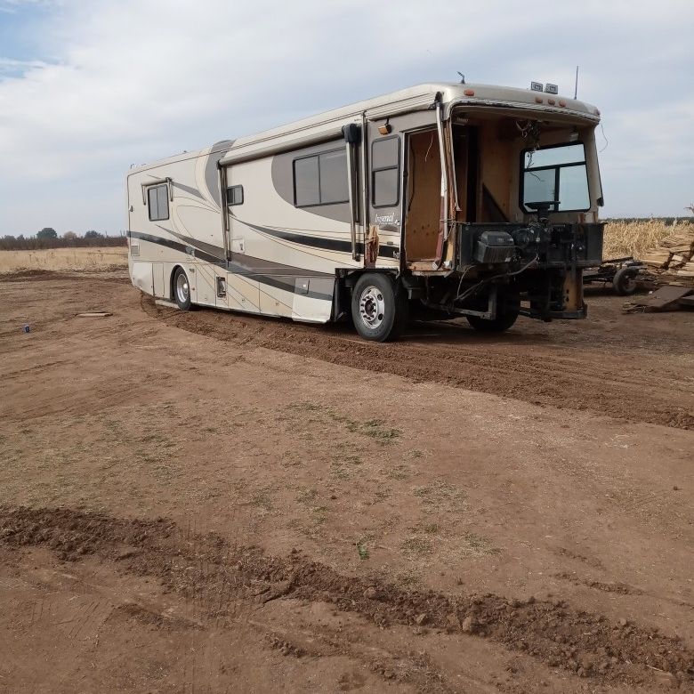 Rv. No Motor No Transmission for Sale in Visalia, CA - OfferUp
