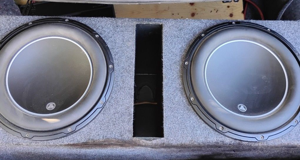Subwoofers JL 12 W6 for Sale in San Antonio, TX - OfferUp