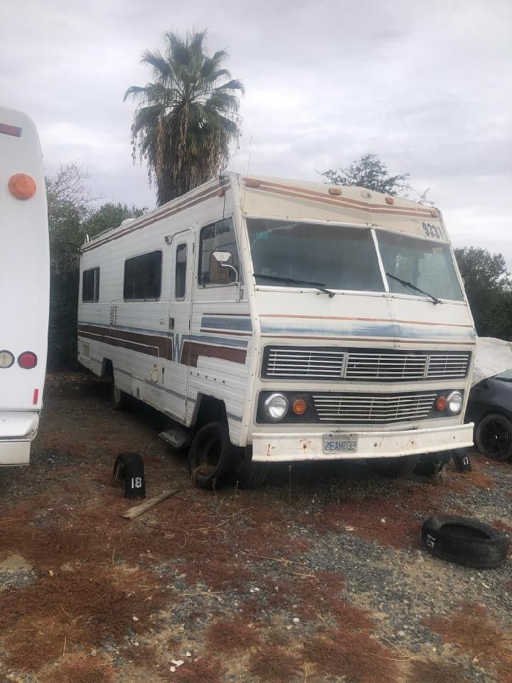 78 Winnebago Everything In Working Order for Sale in Hanford, CA - OfferUp