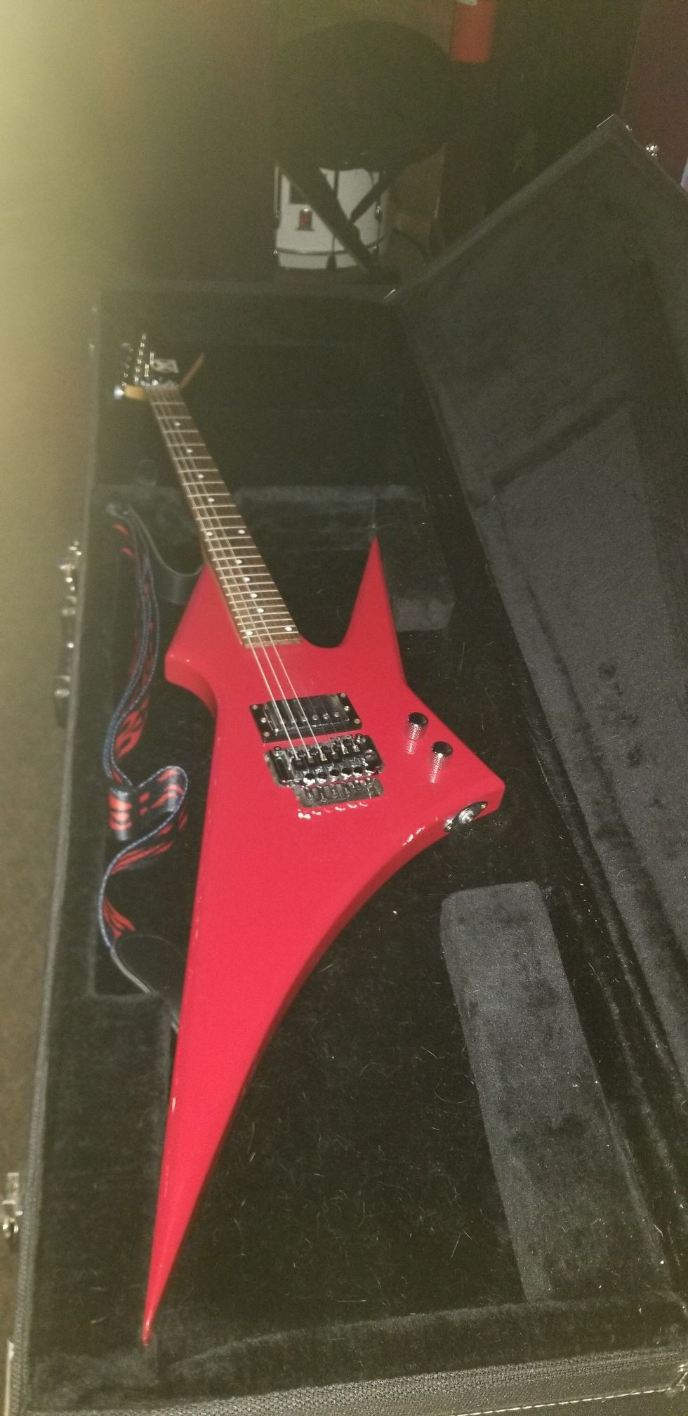 Hondo Death Dagger guitar for Sale in Riverside, CA - OfferUp