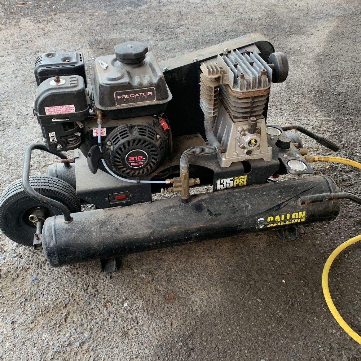 Central pneumatic air compressor 9 gallon 135 psi store