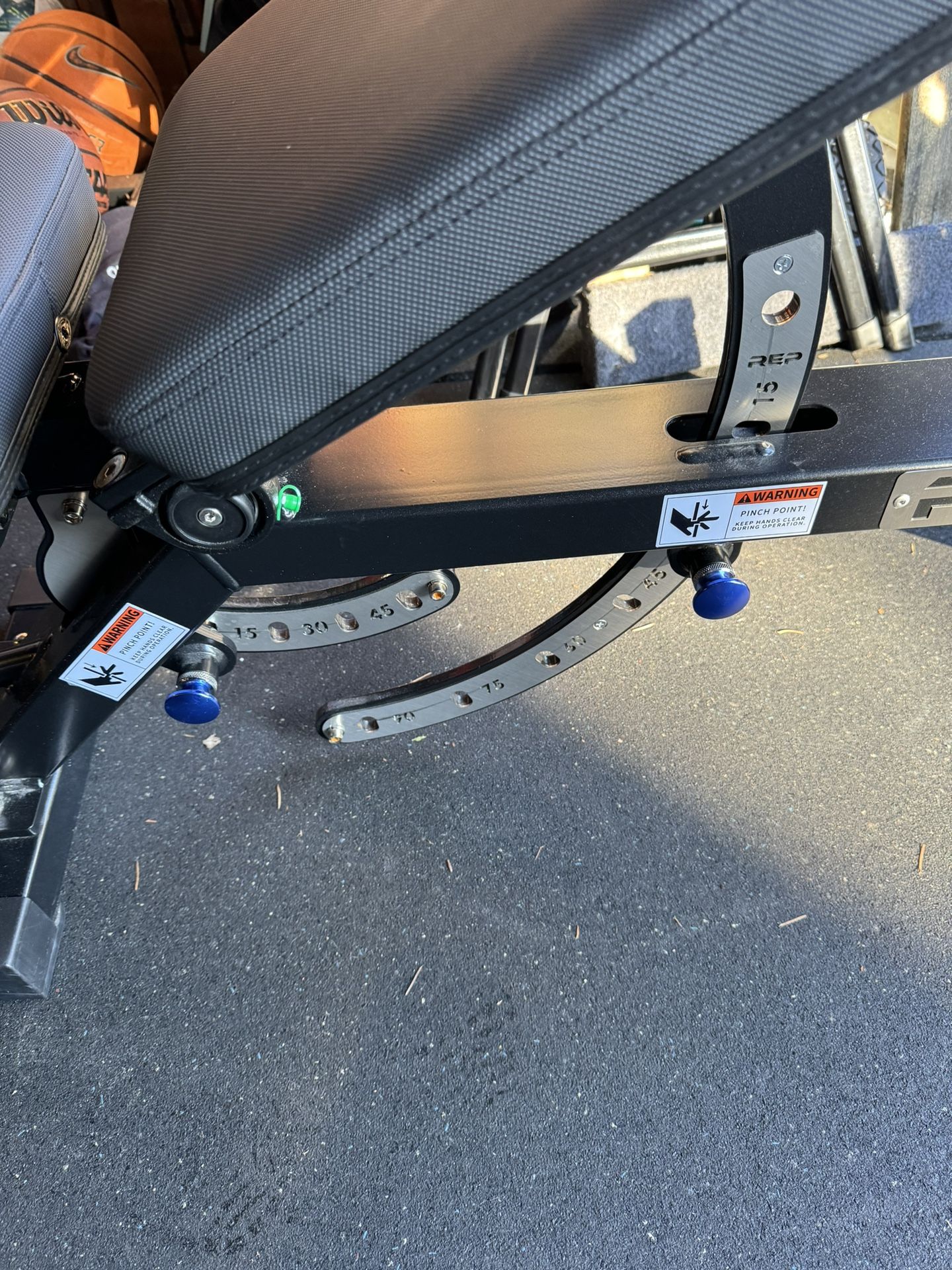 Rep Fitness AB-5000 Zero gap Adjustable Bench with Leg Attachment for ...