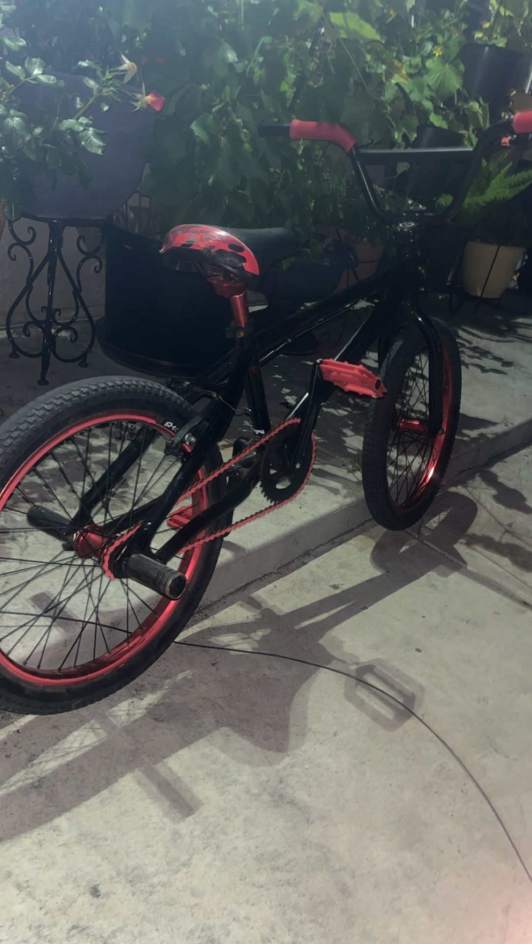 Se Bike Ripper Black And Red for Sale in Hughson, CA - OfferUp