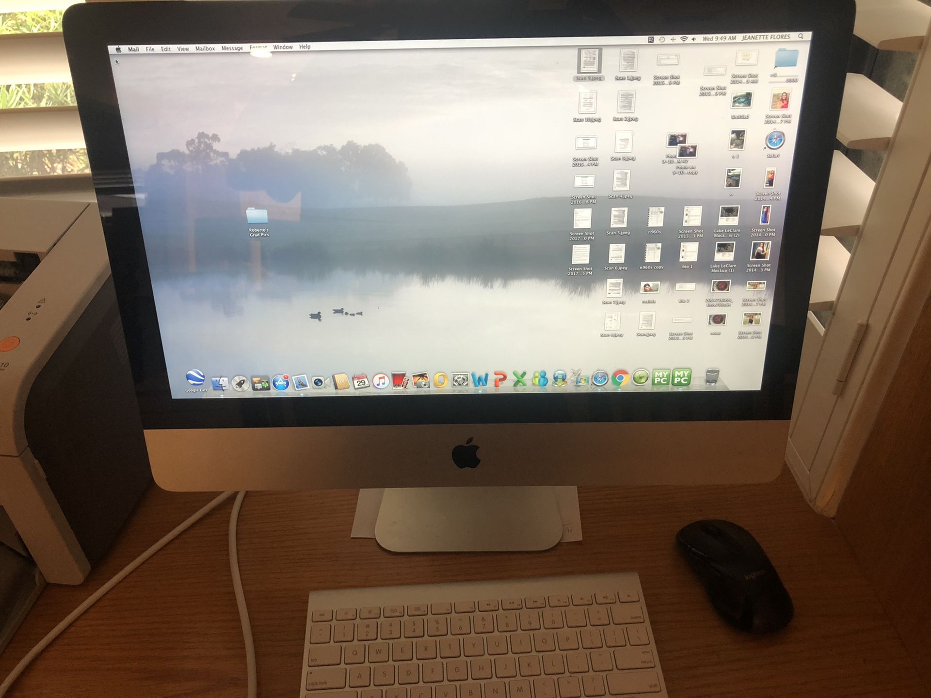 21 inch Apple Desktop Excellent Condition for Sale in Tampa, FL - OfferUp