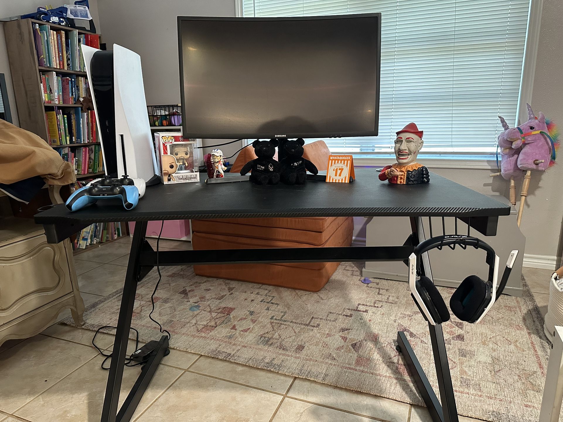 Gaming Setup *Desk/Chair/Monitor* for Sale in San Leon, TX - OfferUp