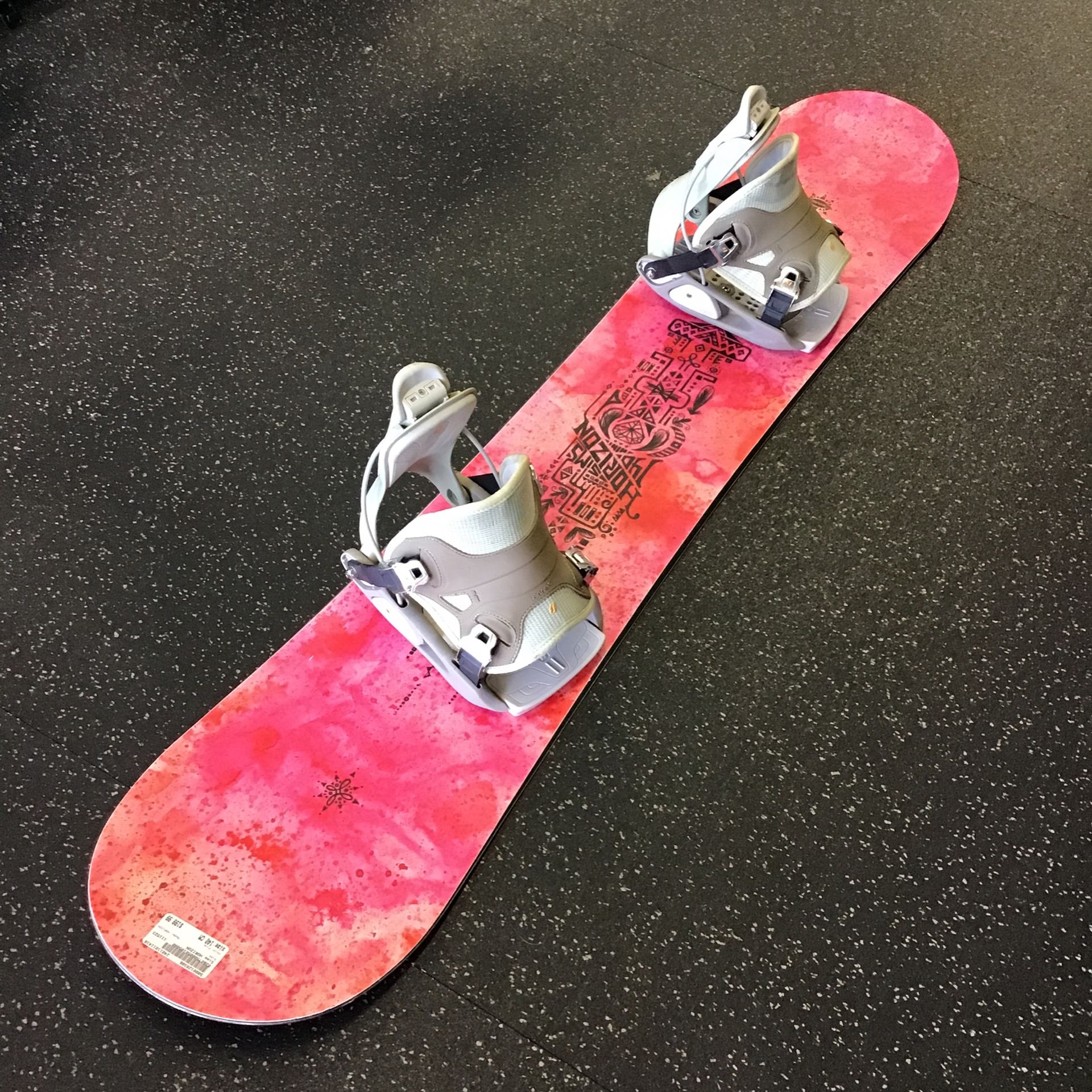 Sims Horizon Snowboard 140cm Snowboard With Flow Bindings Size Medium for Sale in Renton, WA ...