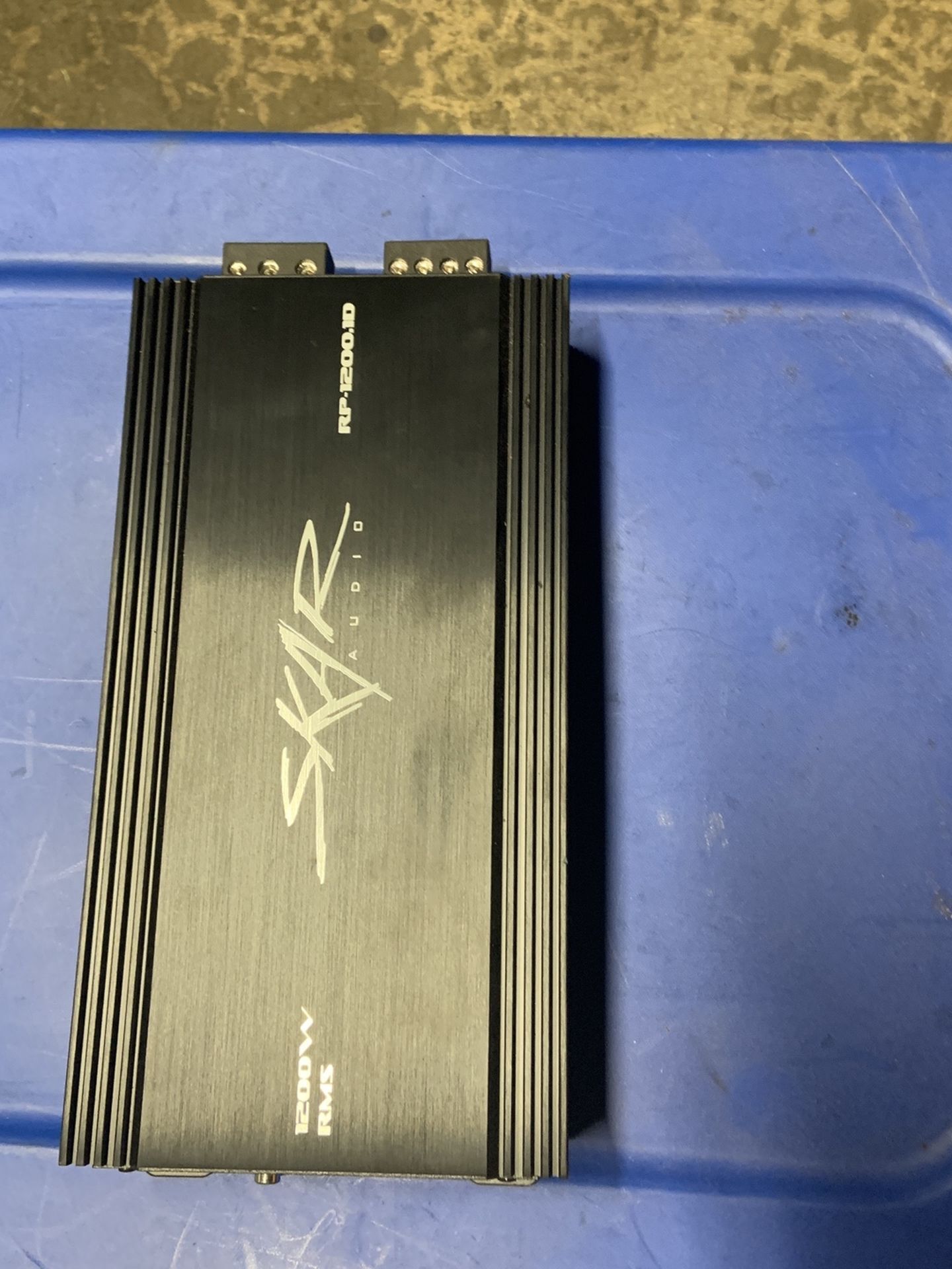 skar sdr 18 inch sub and skar 1200.1 D amplifier. for Sale in Spanaway ...