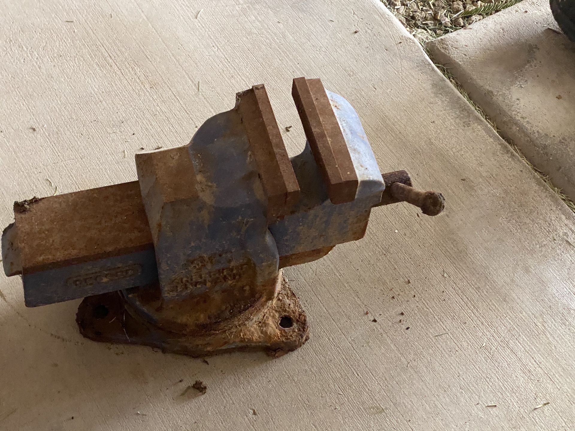 Record no. 3VS Machinists Bench Vise w/ Swivel Base (made in Sheffield England) for Sale in ...