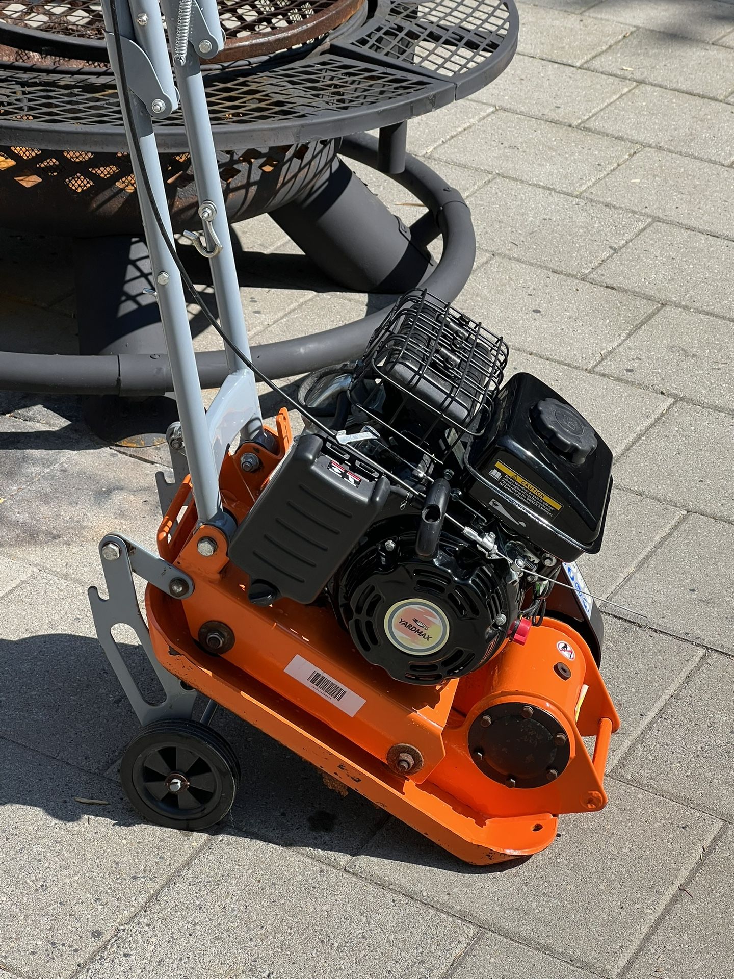 Plate Compactor YARDMAX YC0850 for Sale in Everett, WA - OfferUp
