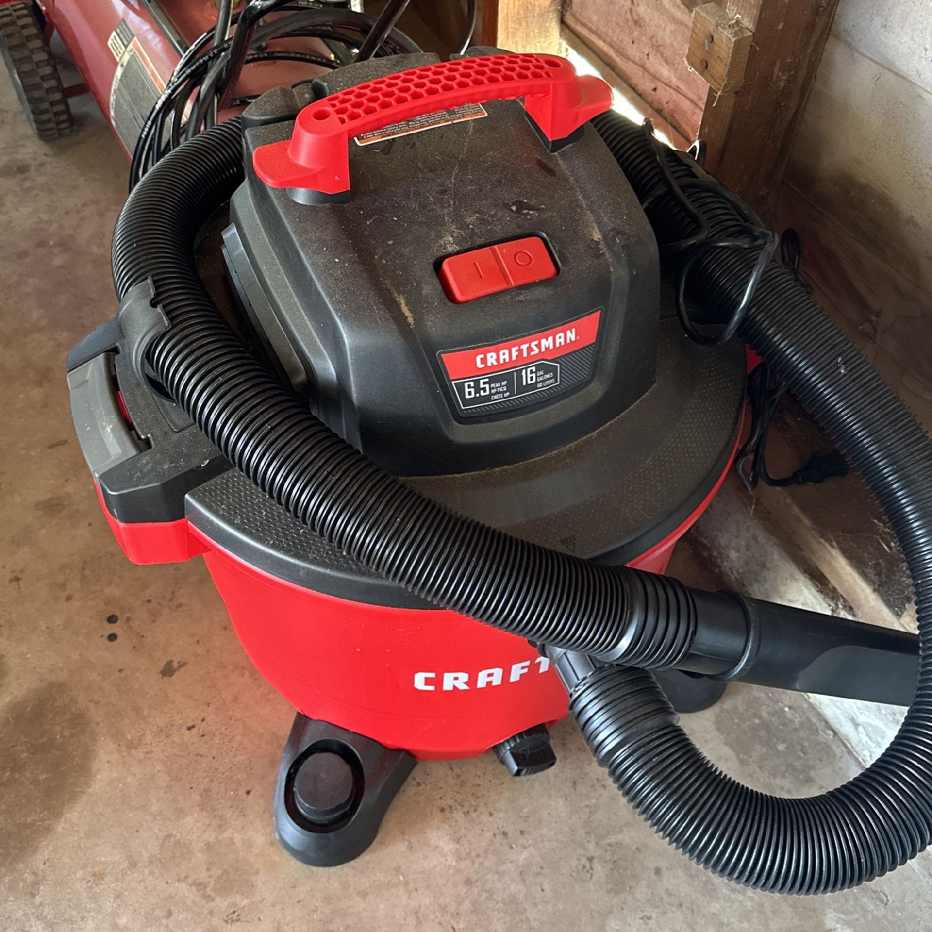 Craftsman Shop Vac & Blower for Sale in Modesto, CA - OfferUp