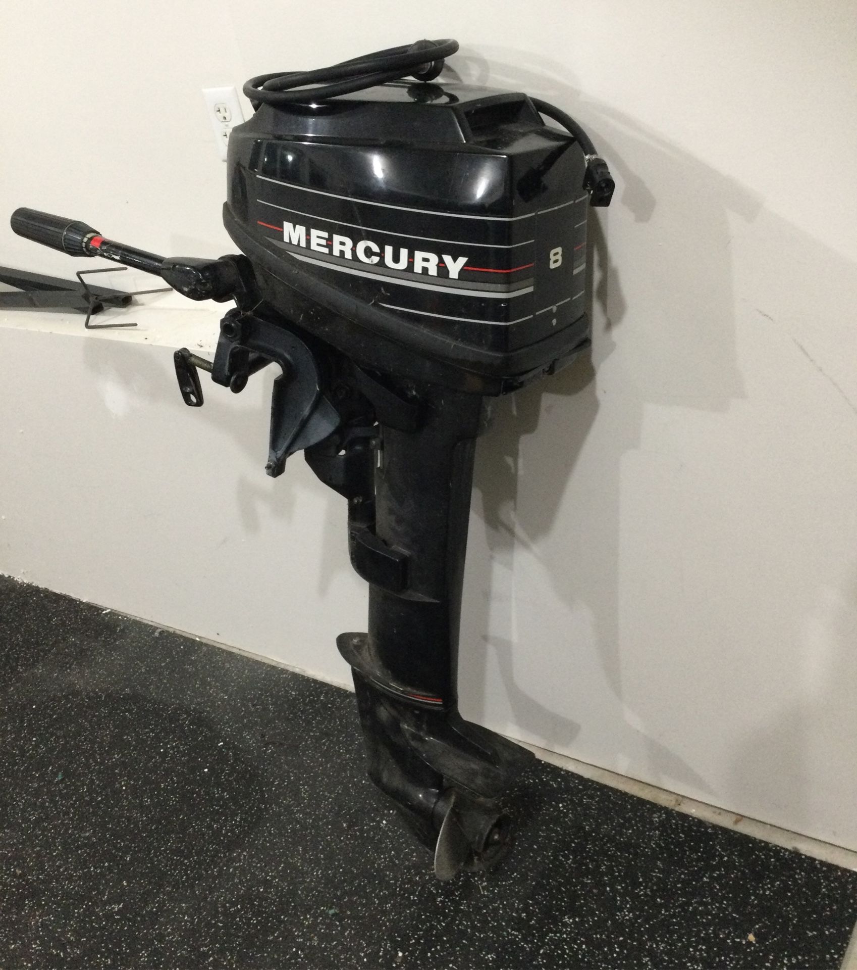 1988 Mercury 8 HP Long Shaft 2-stroke Outboard Motor $500 (see photos ...
