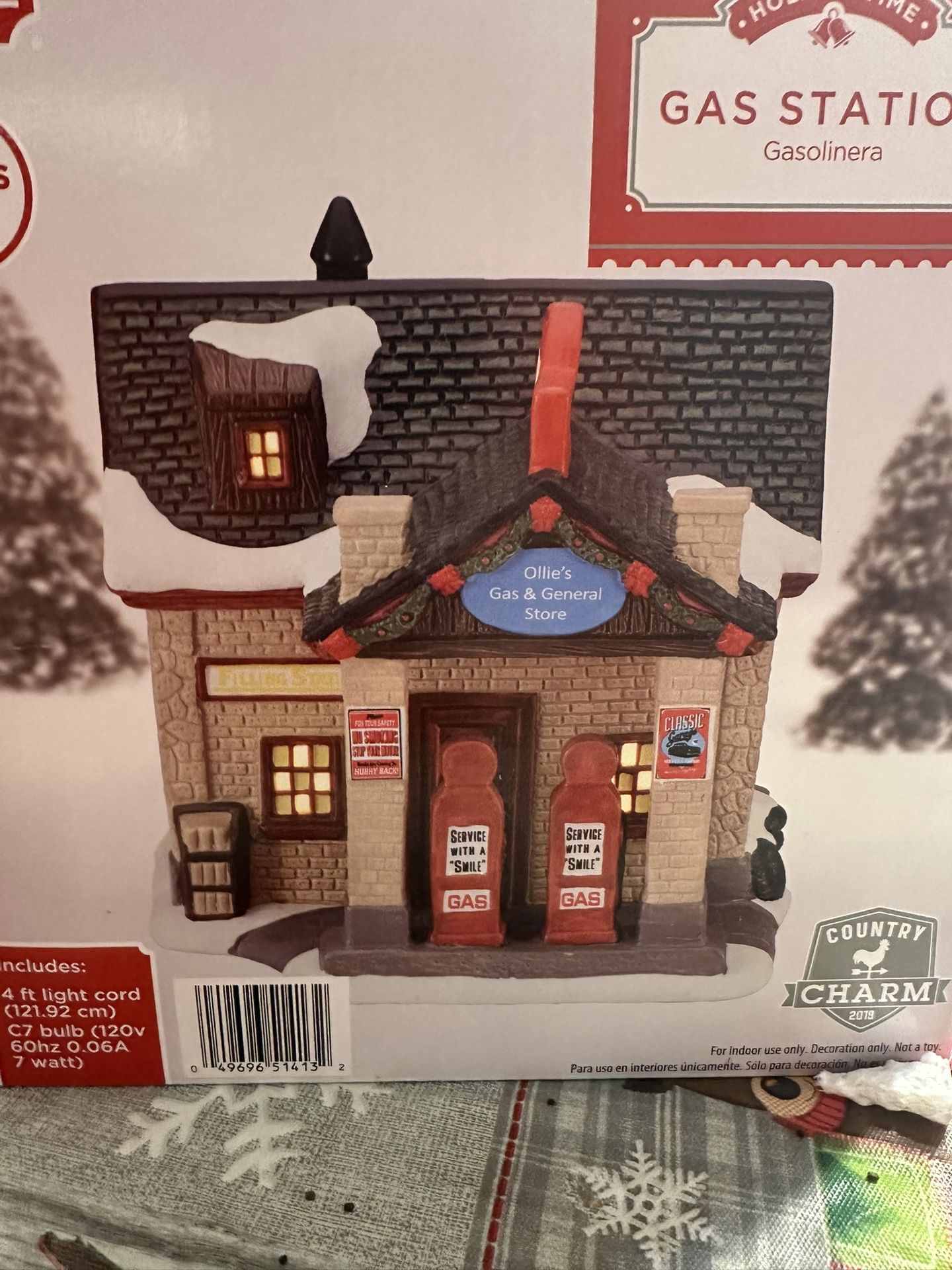 Holiday Time Christmas Gas Station. Lights up. for Sale in Hialeah, FL ...