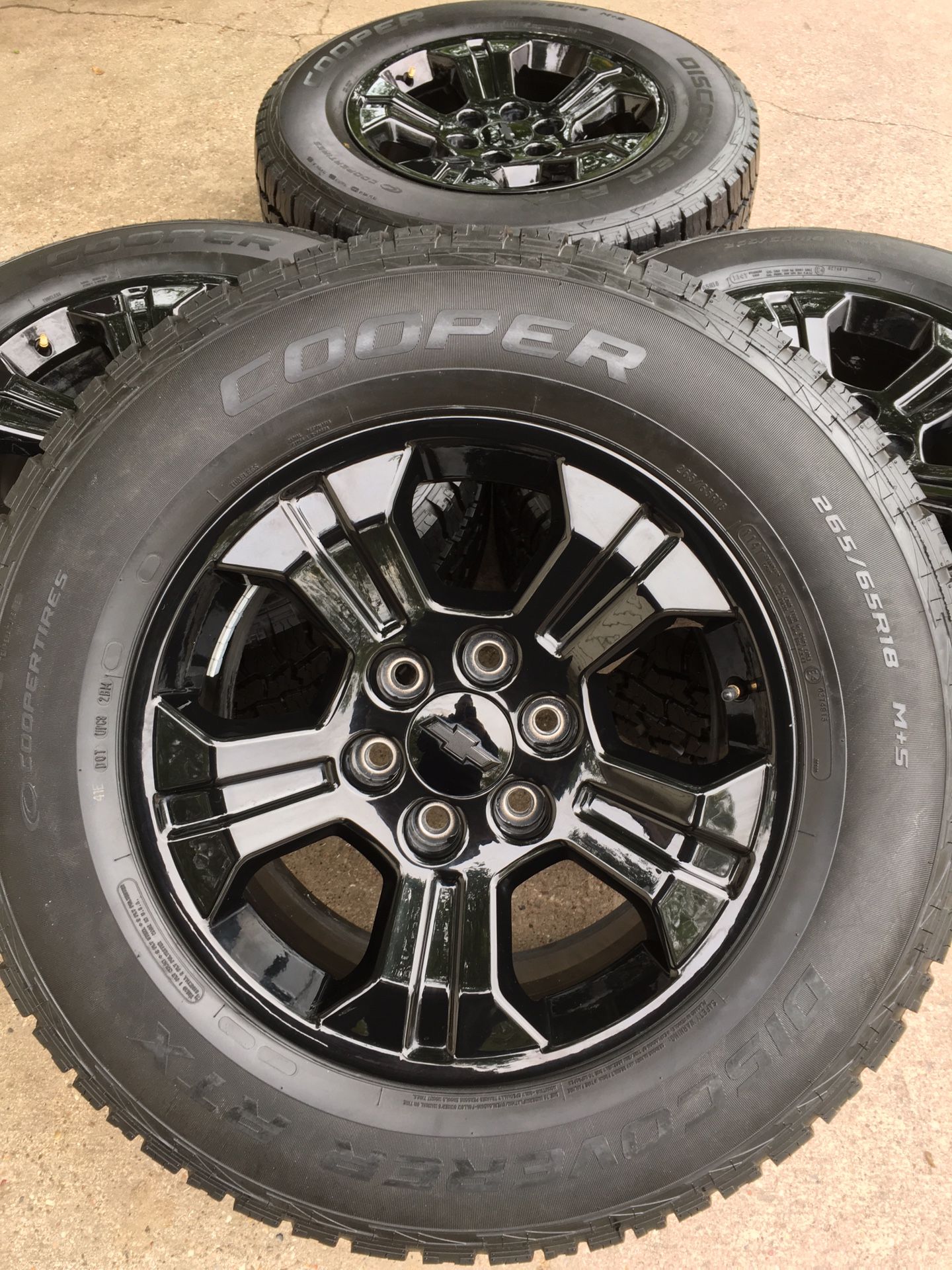 18 inch Chevy Silverado Tahoe suburban midnight edition rims Rines ...