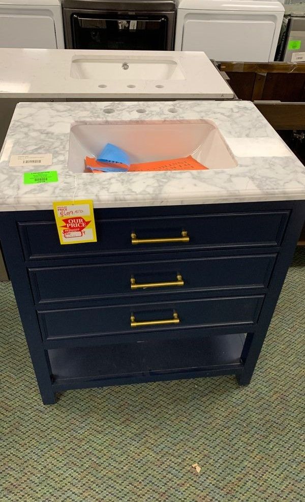 Allen Roth 30 inch bathroom vanity for Sale in Houston, TX - OfferUp