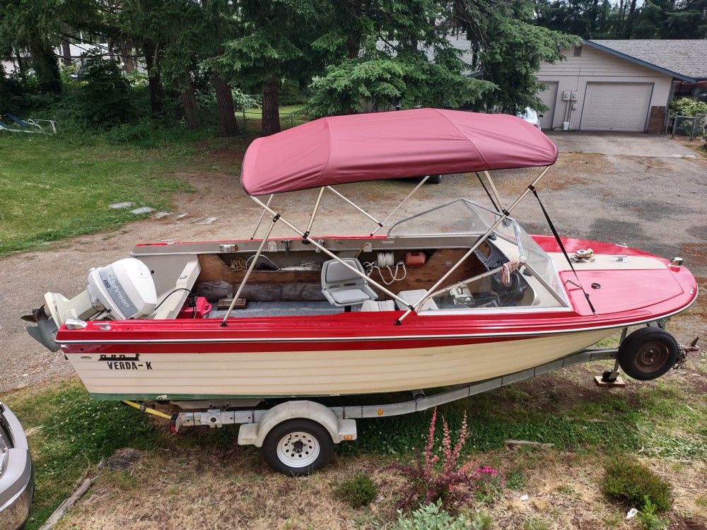 19 Ft Bellbow And EZ Load Trailer With Johnson 88 Special for Sale in ...
