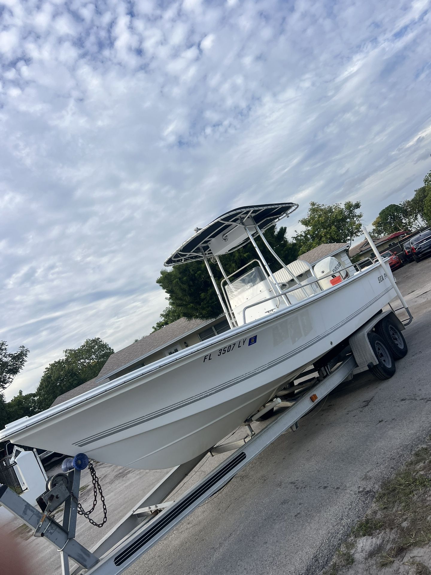 Sea Pro 2003. 25ft for Sale in Carol City, FL - OfferUp