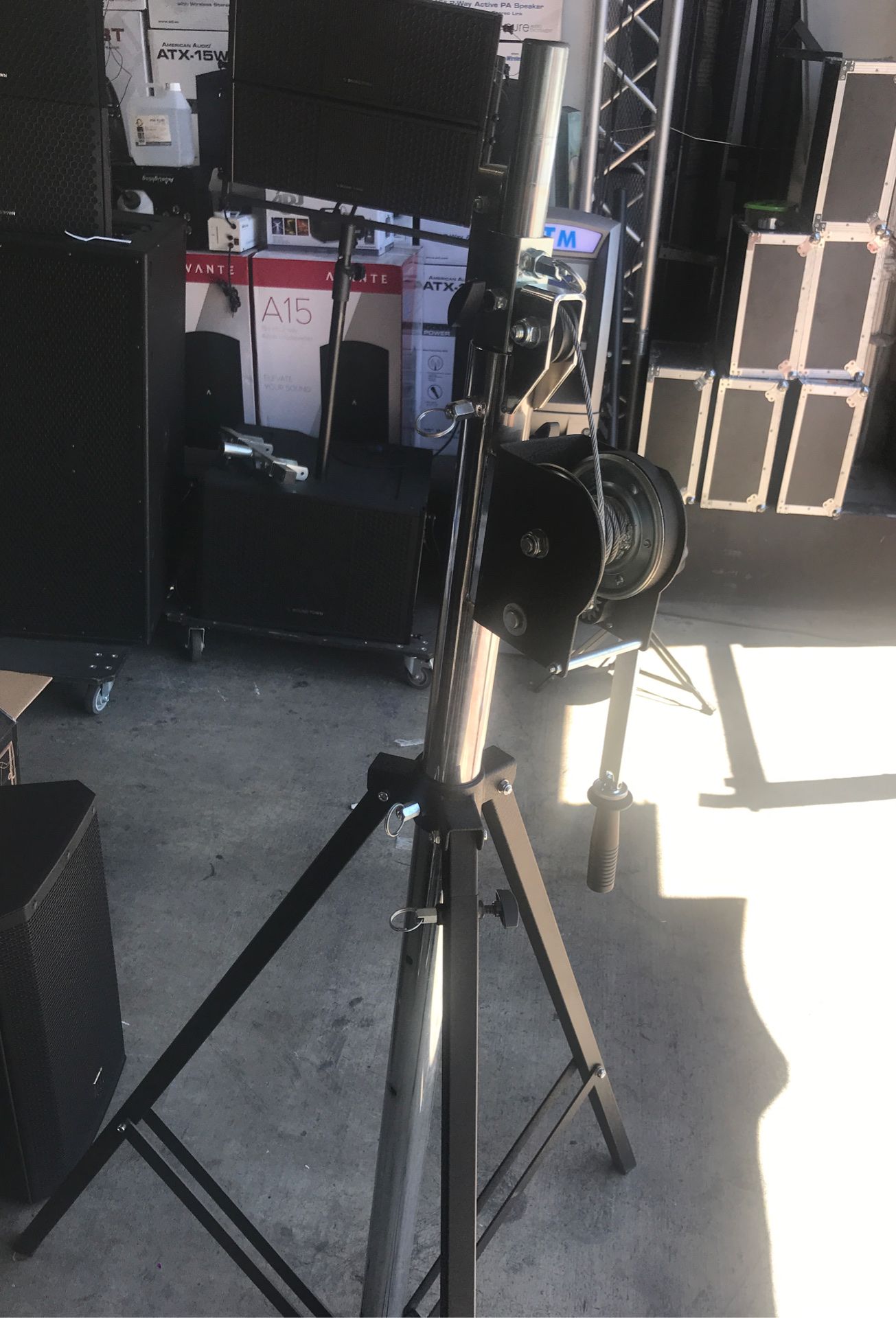 13ft Crank Stand By Acue Truss for Sale in Los Angeles, CA - OfferUp