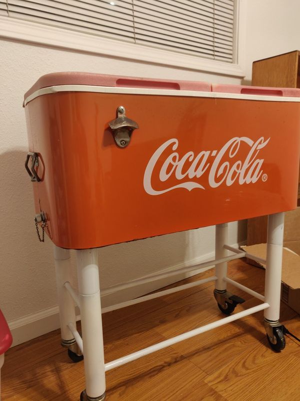 Coca Cola Cooler 1980s for Sale in Tacoma, WA - OfferUp