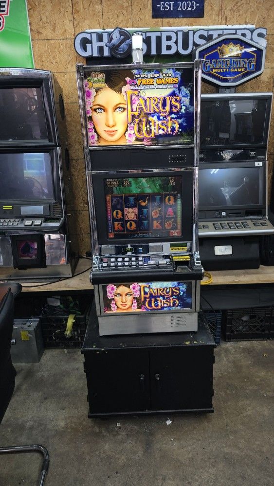 KONAMI SLOT MACHINE (K2V) for Sale in Artesia, CA - OfferUp