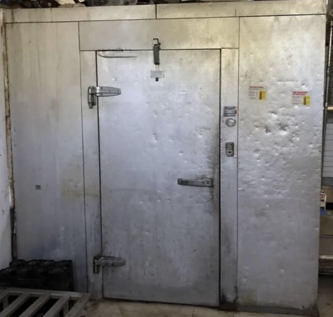 Commercial walking cooler-freezer for sale for Sale in Shelby Township ...