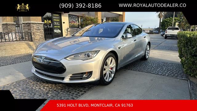 Royal Auto Dealer La Verne