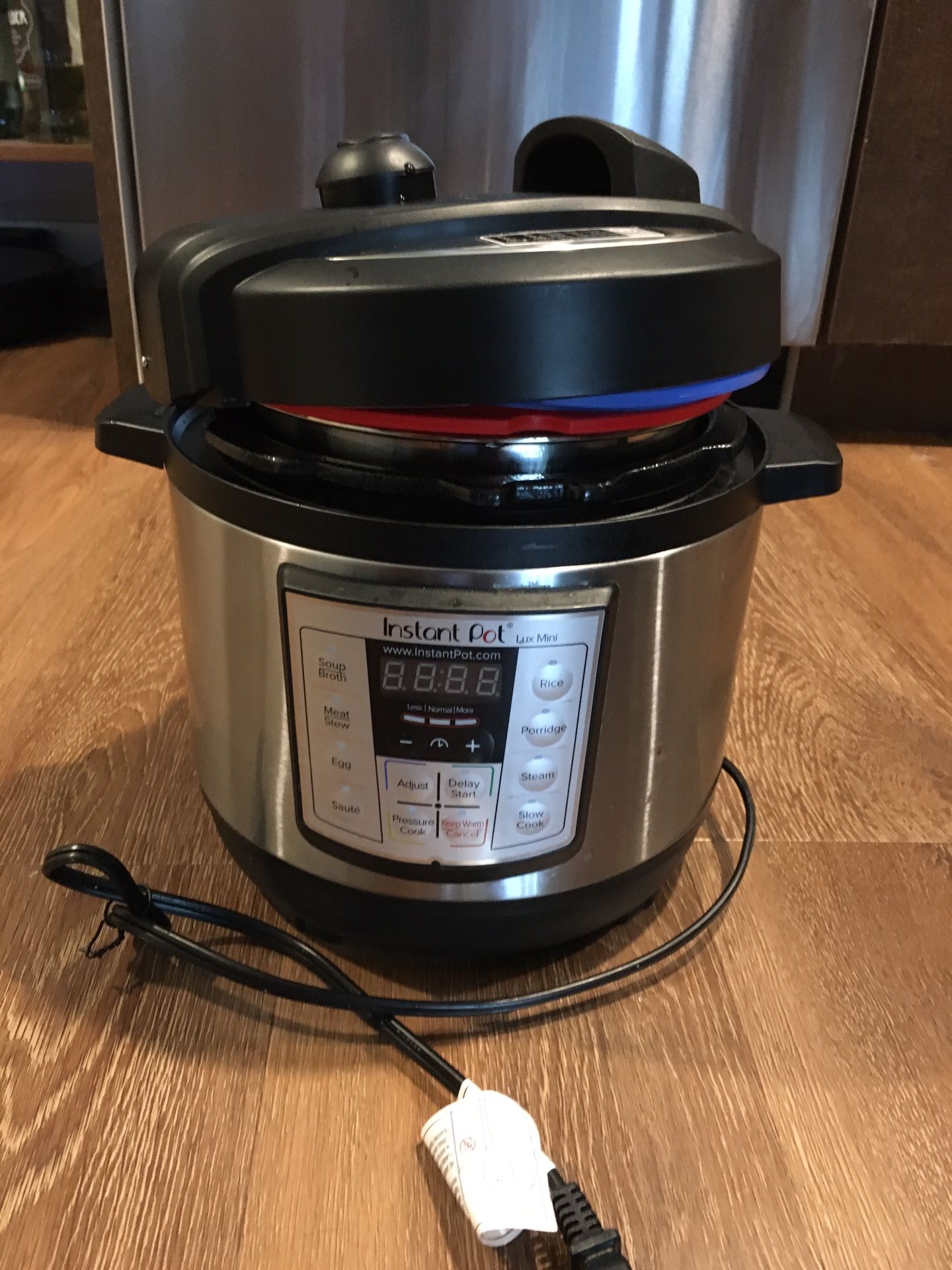 Instant Pot Mini 3 Qt for Sale in Seattle, WA - OfferUp