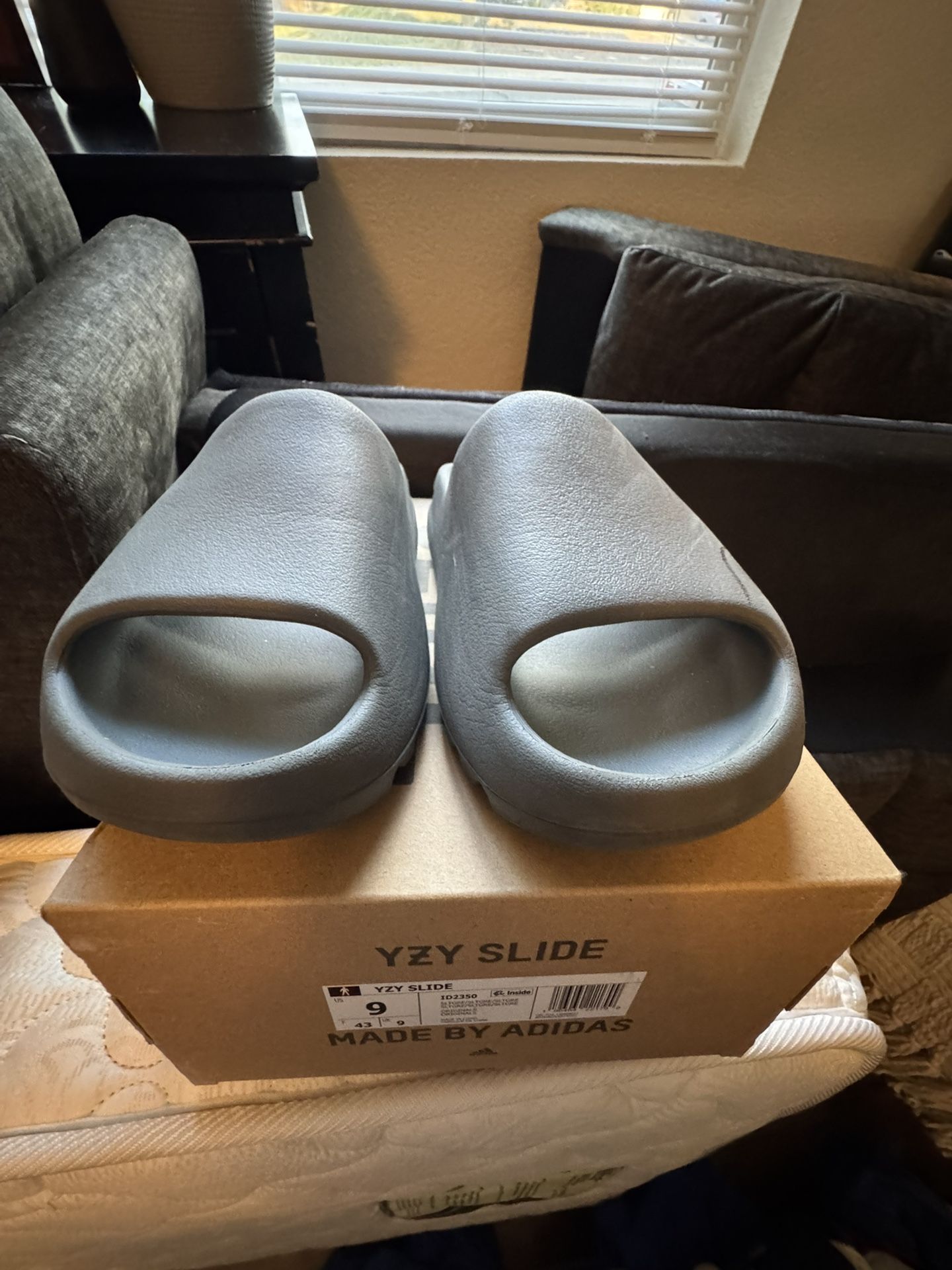 Yezzy Slides for Sale in Aurora, CO - OfferUp