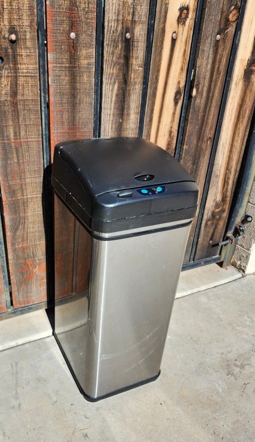 Trash Receptacle for Sale in Phoenix, AZ - OfferUp