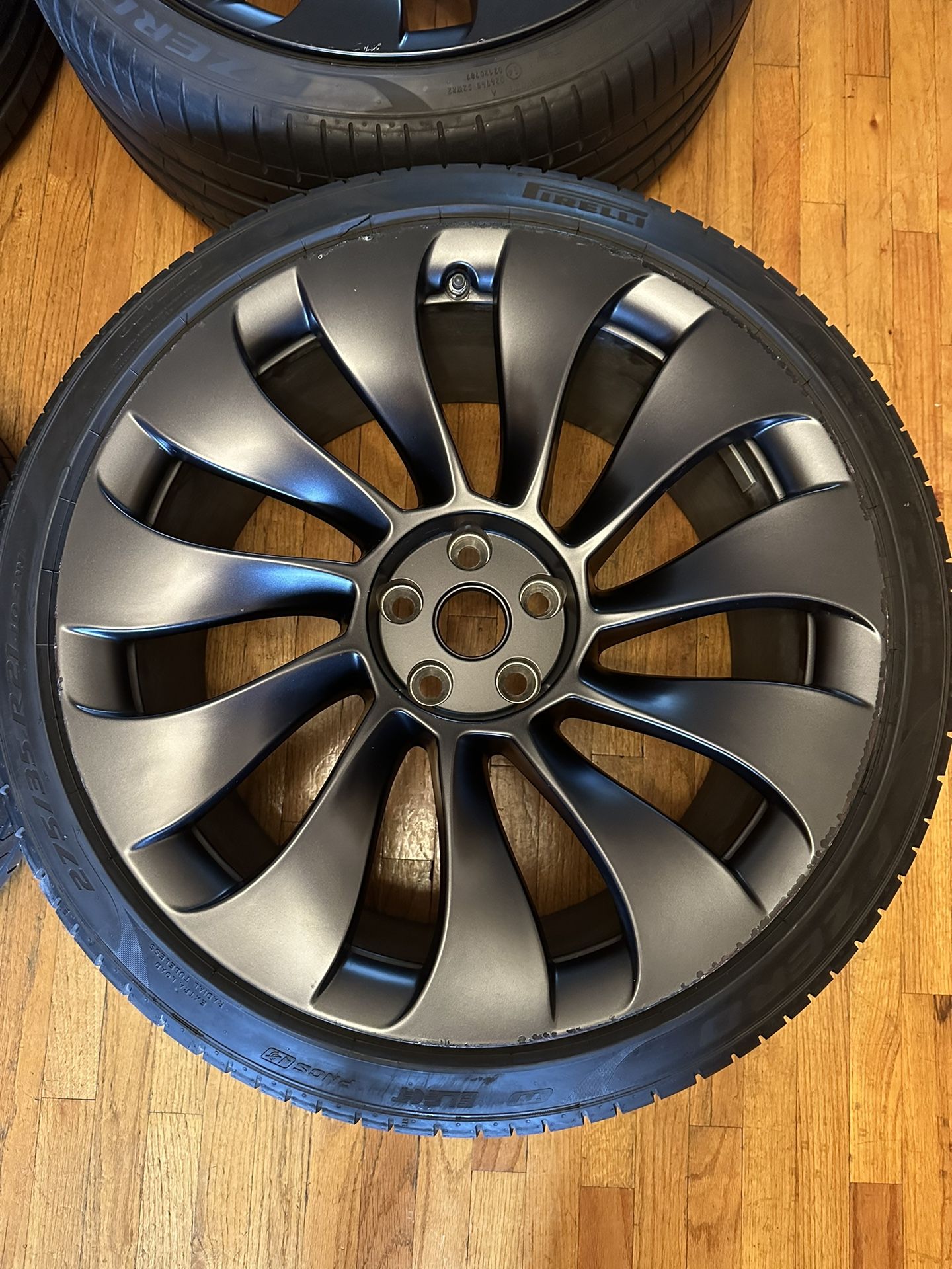 4 Tesla Model Y Performance Uberturbine 21-inch wheels and tire for ...