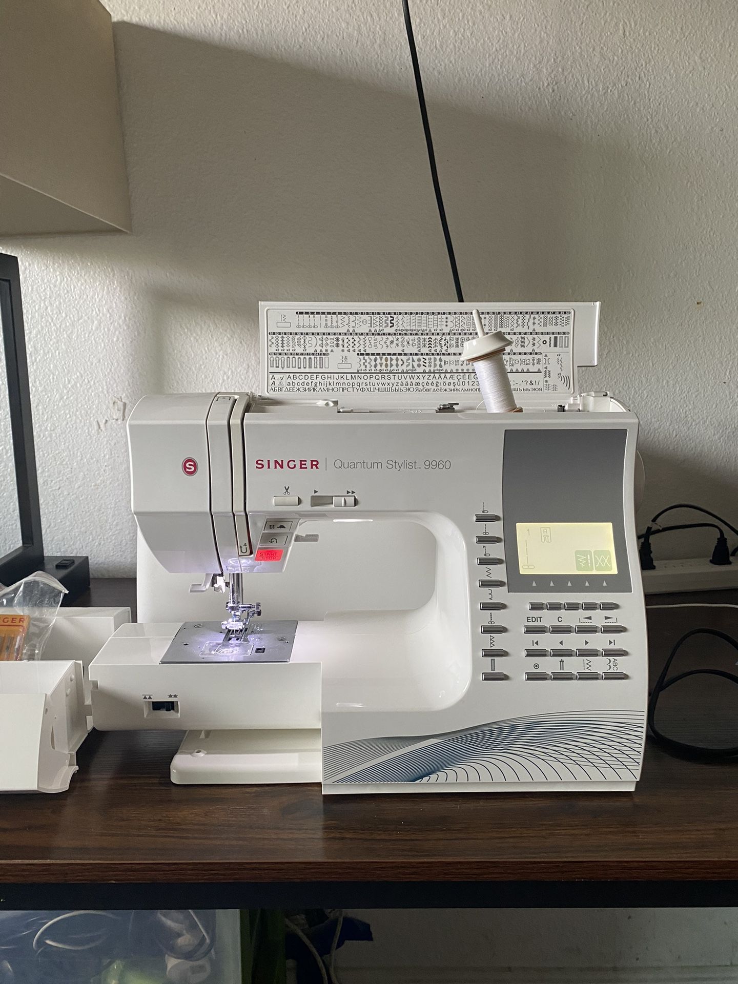 Singer Sewing Machine for Sale in West Covina, CA - OfferUp