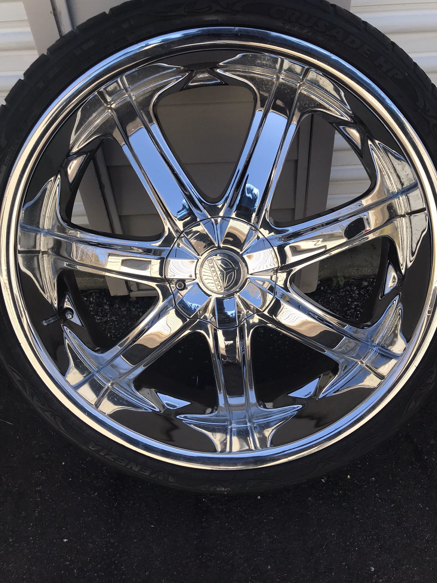22 inch Bentchi rims for Sale in Mount Holly, NC - OfferUp